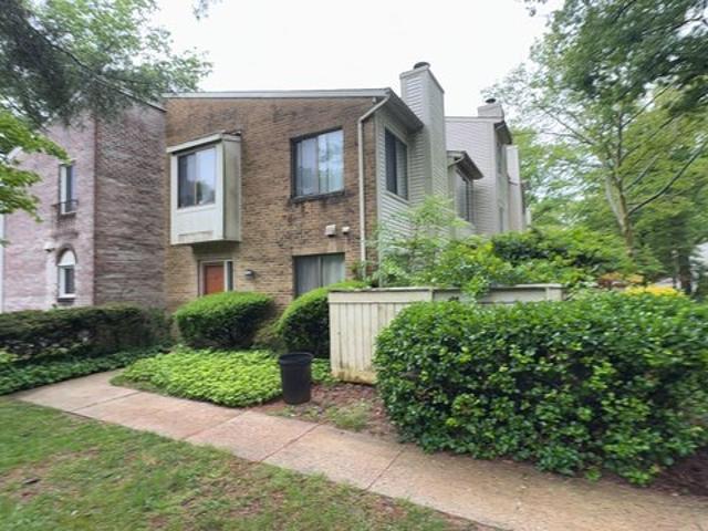 20200 Spring Haven Ct, Gaithersburg, MD 20886