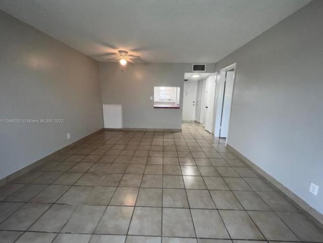 20201 29th Ct NE #D217, Aventura, FL 33180