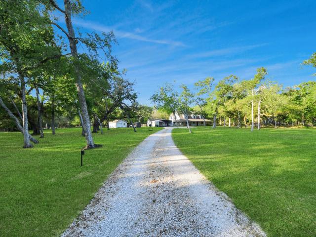 20202 Deer Run Road