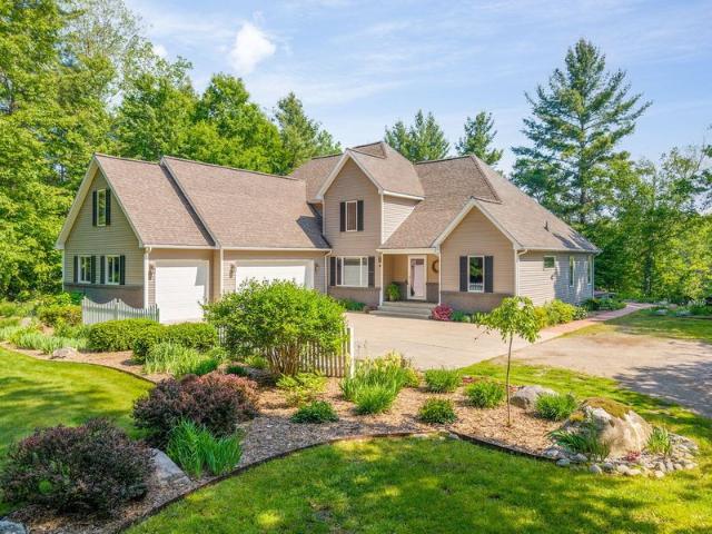 20202 Indian Dr, Paris, MI