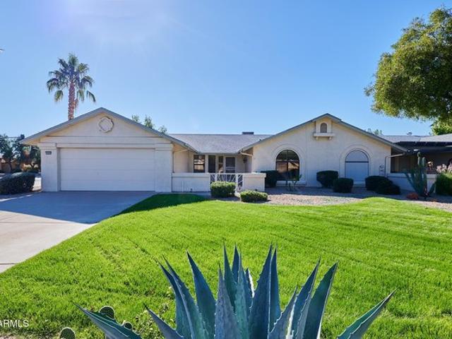 20202 N Medallion Ct, Sun City West, AZ 85375