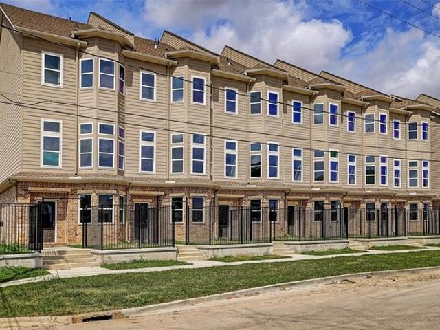 2020 McGowen St Unit 2, Houston, TX 77004