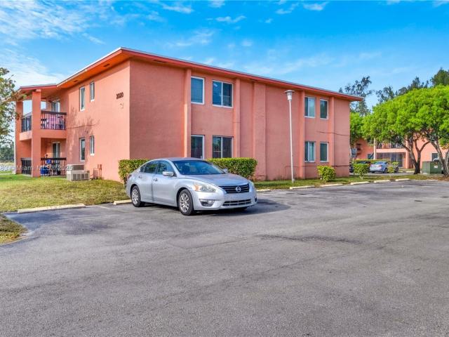2020 NW 119th St, Unit 1122, Miami, FL 33167 | MLS #A11897