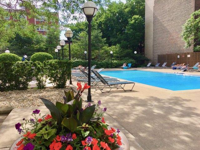 2020 N Lincoln Park W Apt 19B, Chicago, IL 60614