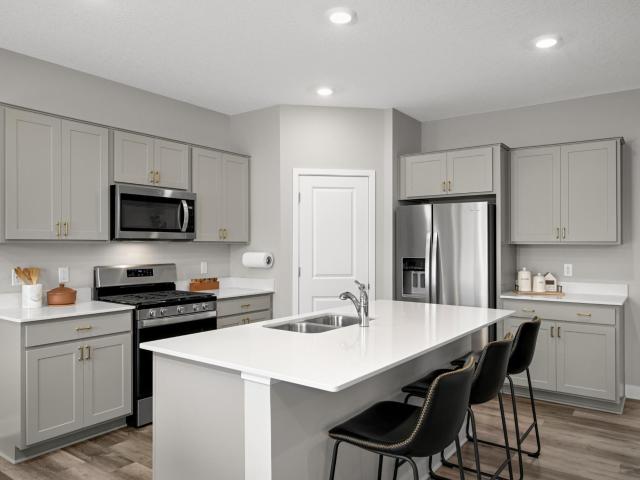 2020 Aloha Avenue