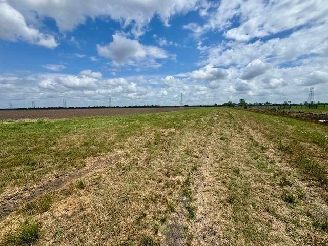 2020, Angleton, TX 77515