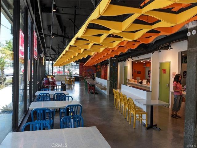 2020 Barranca Street 101