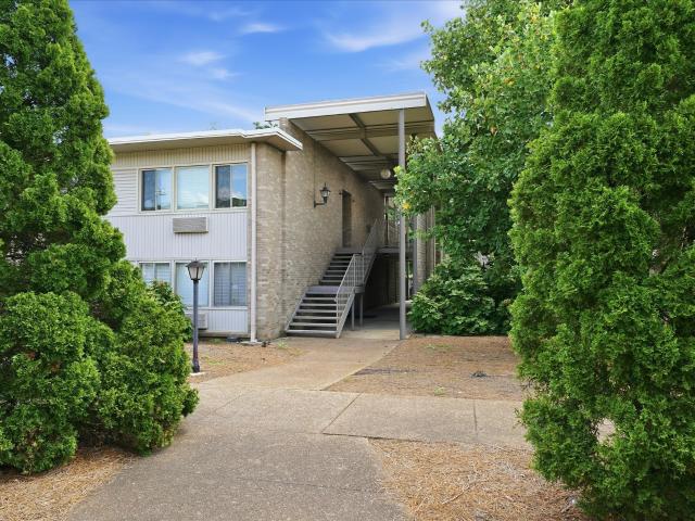 2020 Beech Ave # A7