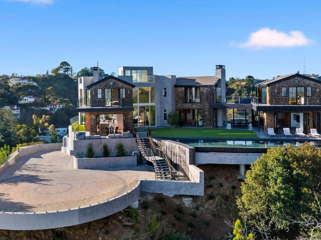 2020 Cyprean Dr, Los Angeles, CA 90046 | MLS #26639 | Compass