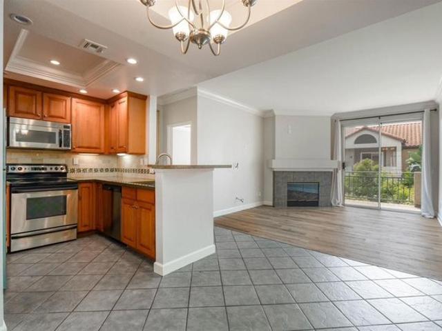 2020 Camino De La Reina Unit 2308, San Diego, CA 92108