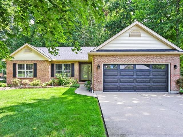 2020 Cristata Ct, Amelia, OH 45102