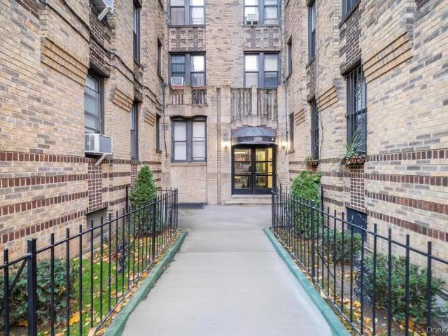 2020 E 41st Street 2B