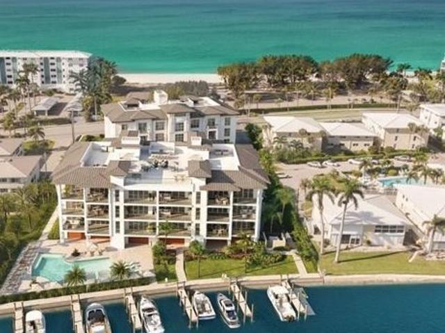 2020 Gulf Shore Blvd N Unit 203E, Naples, FL 34102