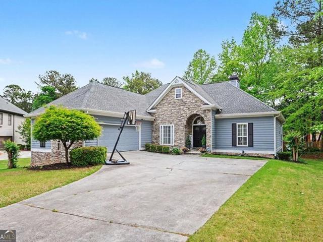 2020 Hubbard Ct, Villa Rica, GA 30180