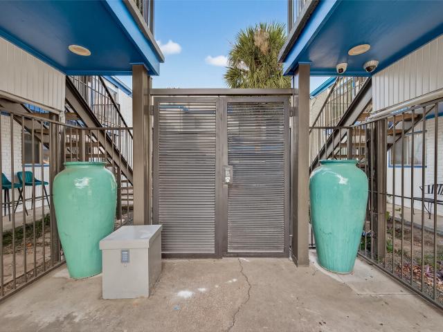 2020 Huldy Street 10