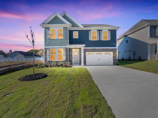 2020 Halton Oaks Dr, Spartanburg, SC 29303