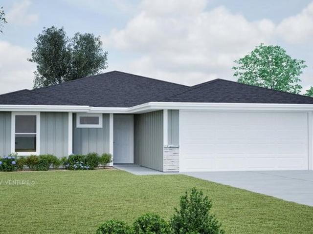 2020 Iron Eagle Ct, North Platte, NE 69101