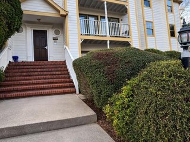 2020 Quaker Landing Dr Unit 201, Raleigh, NC 27603