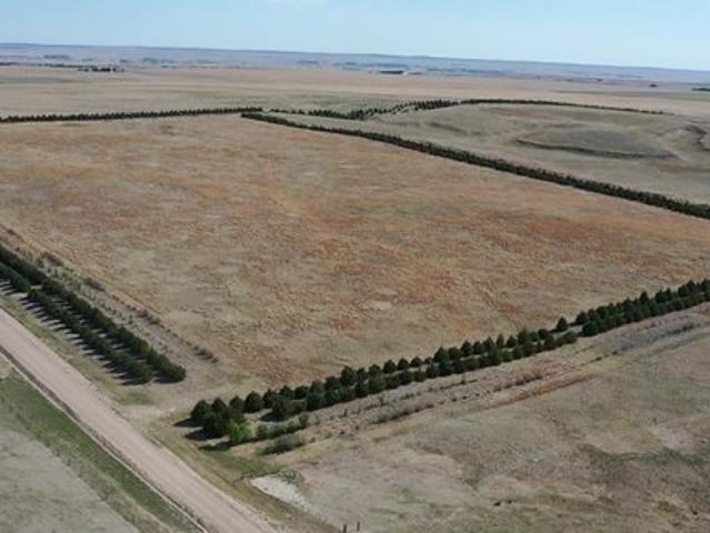 2020 Rd E, Ogallala, NE 69153