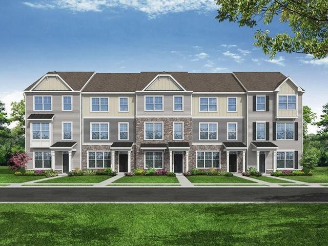 2020 Stanford Ln, Newport News, VA 23608