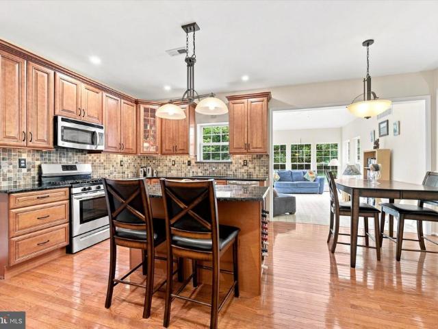 2020 Sweetgum Lane