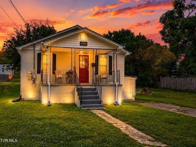 2020 Shelby St, Bristol, TN 37620