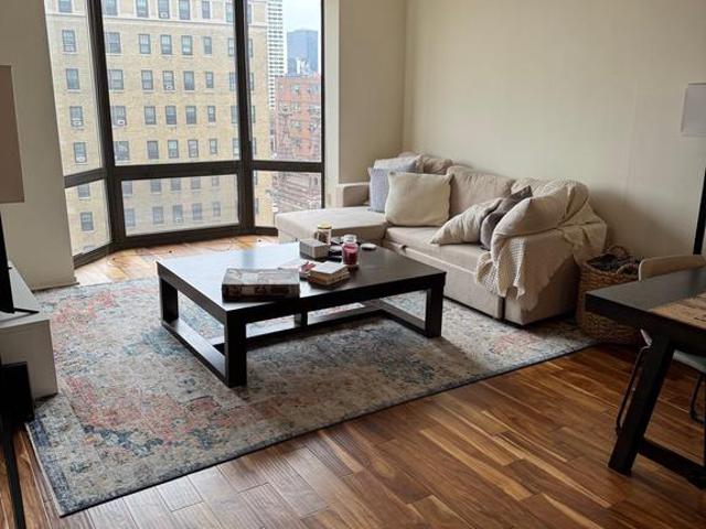 2020 Walnut Street # 15K