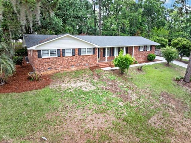 2020 Wood Valley Dr, Valdosta, GA 31602