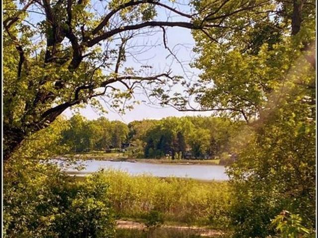 20215 W Miller Rd, Antioch, IL 60002