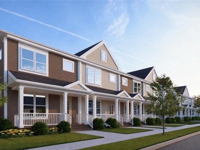 2021 Marlowe Ave, Lakewood, OH 44107