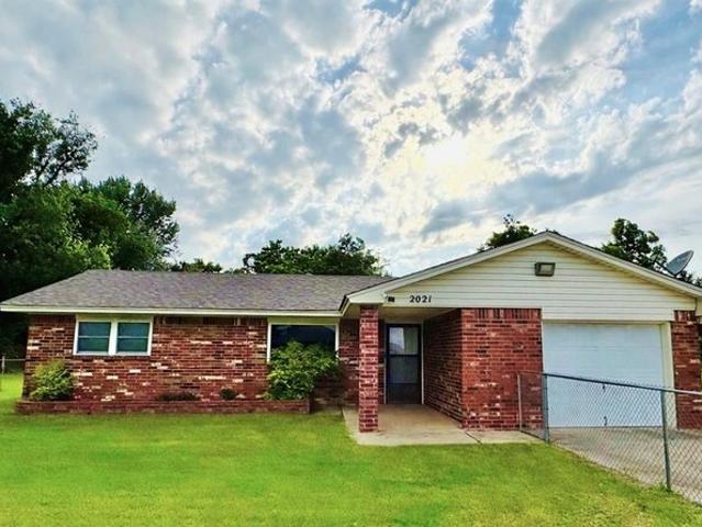 2021 N Draper Ave, Choctaw, OK 73020