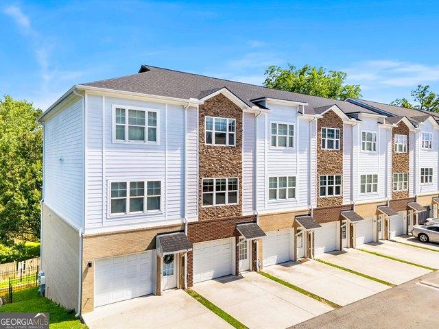 2021 Ocean Dr NW, Atlanta, GA 30318