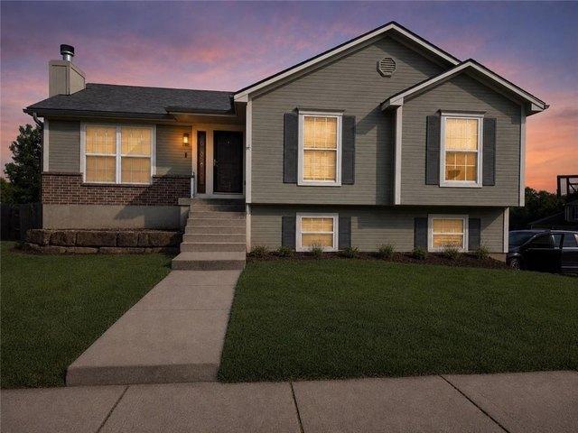2021 Buckeye Ct, Excelsior Springs, MO 64024