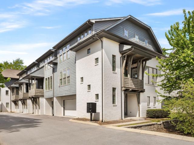 2021 Beech Ave # 1