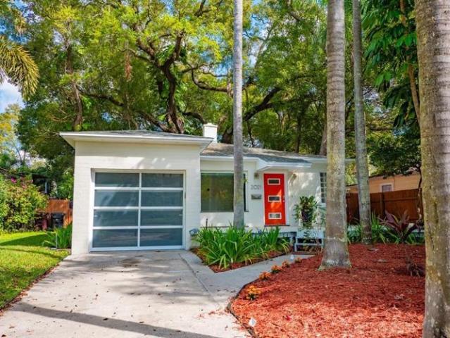 2021 E Washington St, Orlando, FL 32803