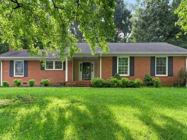 2021 Fox Run Rd, Burlington, NC 27215