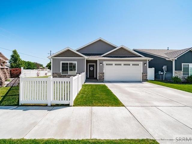 2021 S Summerfield Ln, Rexburg, ID 83440