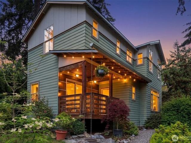2021 th Ave NW Unit E, Shoreline, WA 98177