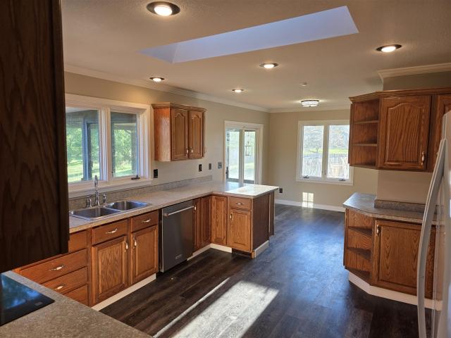 2021 W Pine River Road