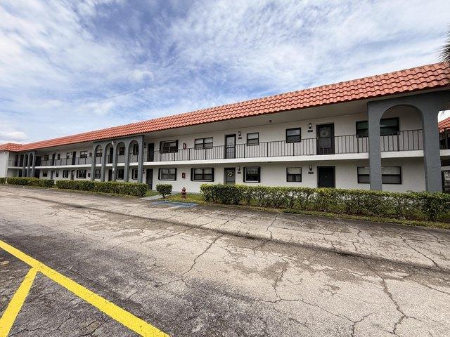 2021 W Woolbright Rd Apt G205, Boynton Beach, FL 33426