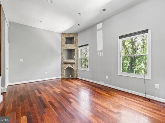 2022 Mayflower Dr, Woodbridge, VA 22192 | MLS #VAPW2124