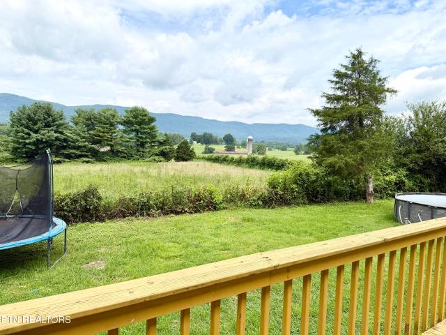 2022 Back Valley Rd