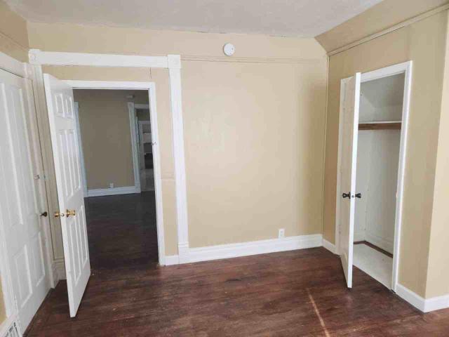 2022 Castelar St 3 Bedroom Apartment for Rent at 2022 Castelar St, Omaha, NE 68108 Vinton Street