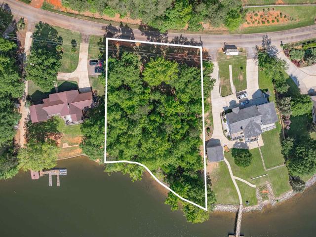 2022 Lake Road