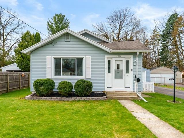 2022 Royce Ave, Kalamazoo, MI 49001