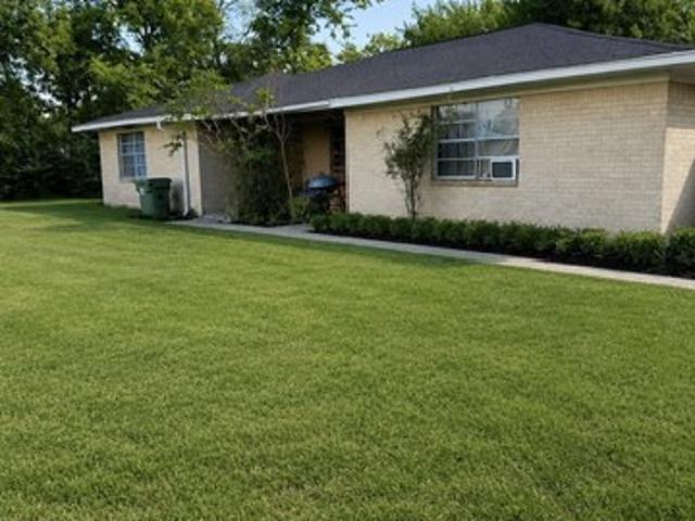 2022 Stone Rd, Pearland, TX 77581