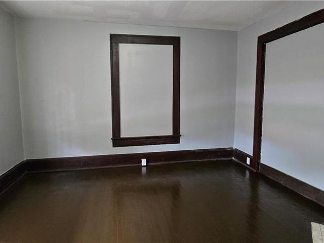 2022 Van Brunt Blvd, Kansas City, MO 64127 | MLS #2616