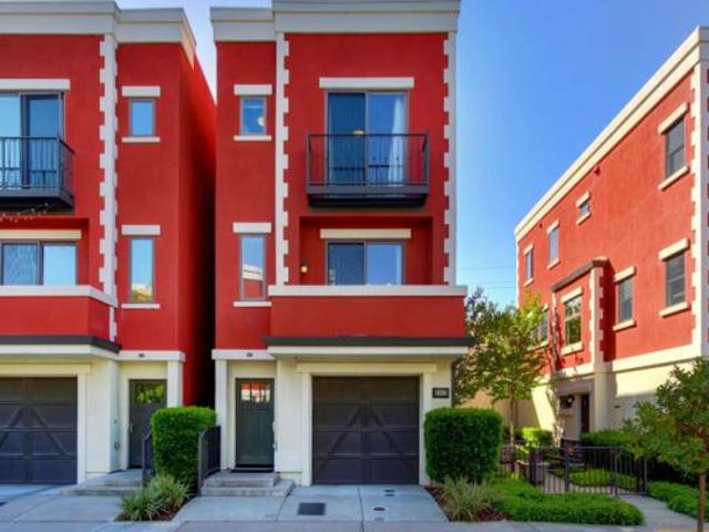 2022 20th St, Sacramento, CA 95818