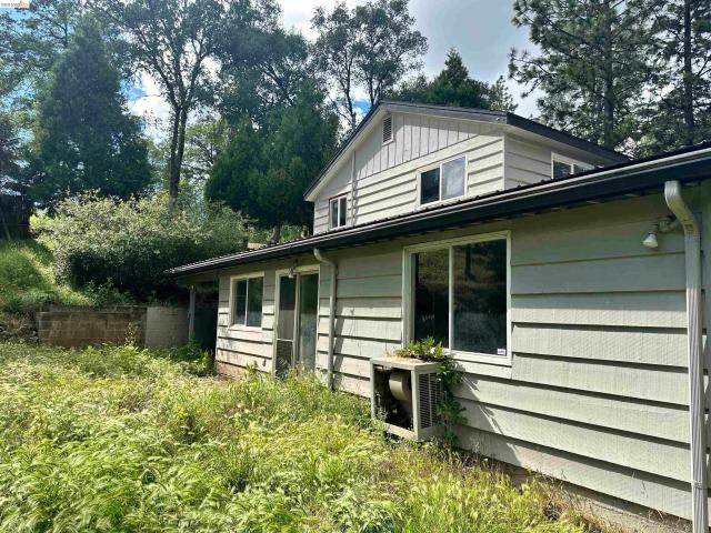 20231 Hidden Acres Rd