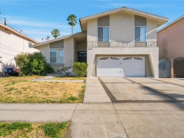 20232 Gifford St, Winnetka, CA 91306